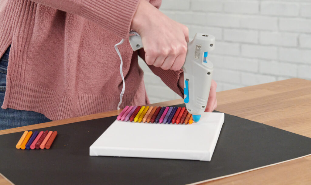 How to Melt Crayons with a Heat Gun - Wagner SprayTech